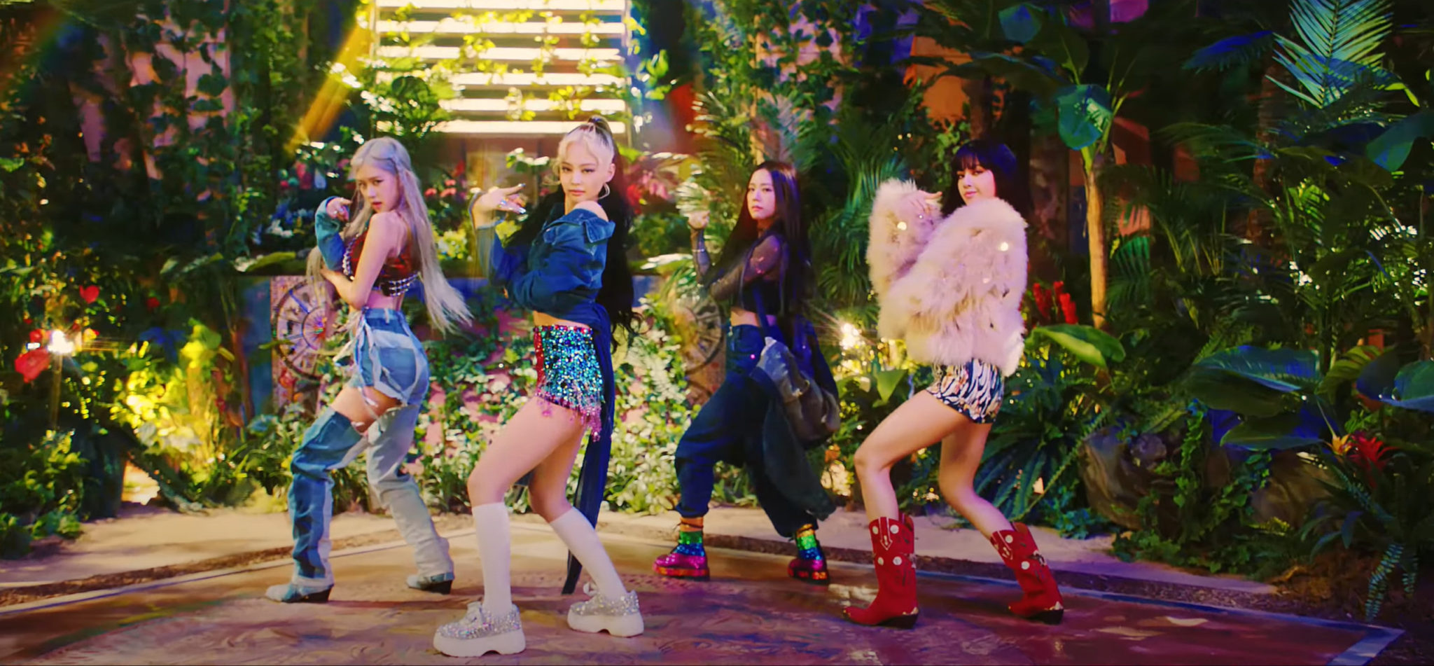 10 K-pop Dance Tips & Tricks For Beginners