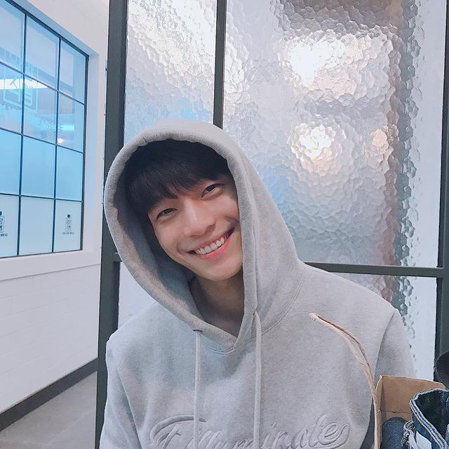 9 Wi Ha-joon Facts Including His Real Name & His Dance Career