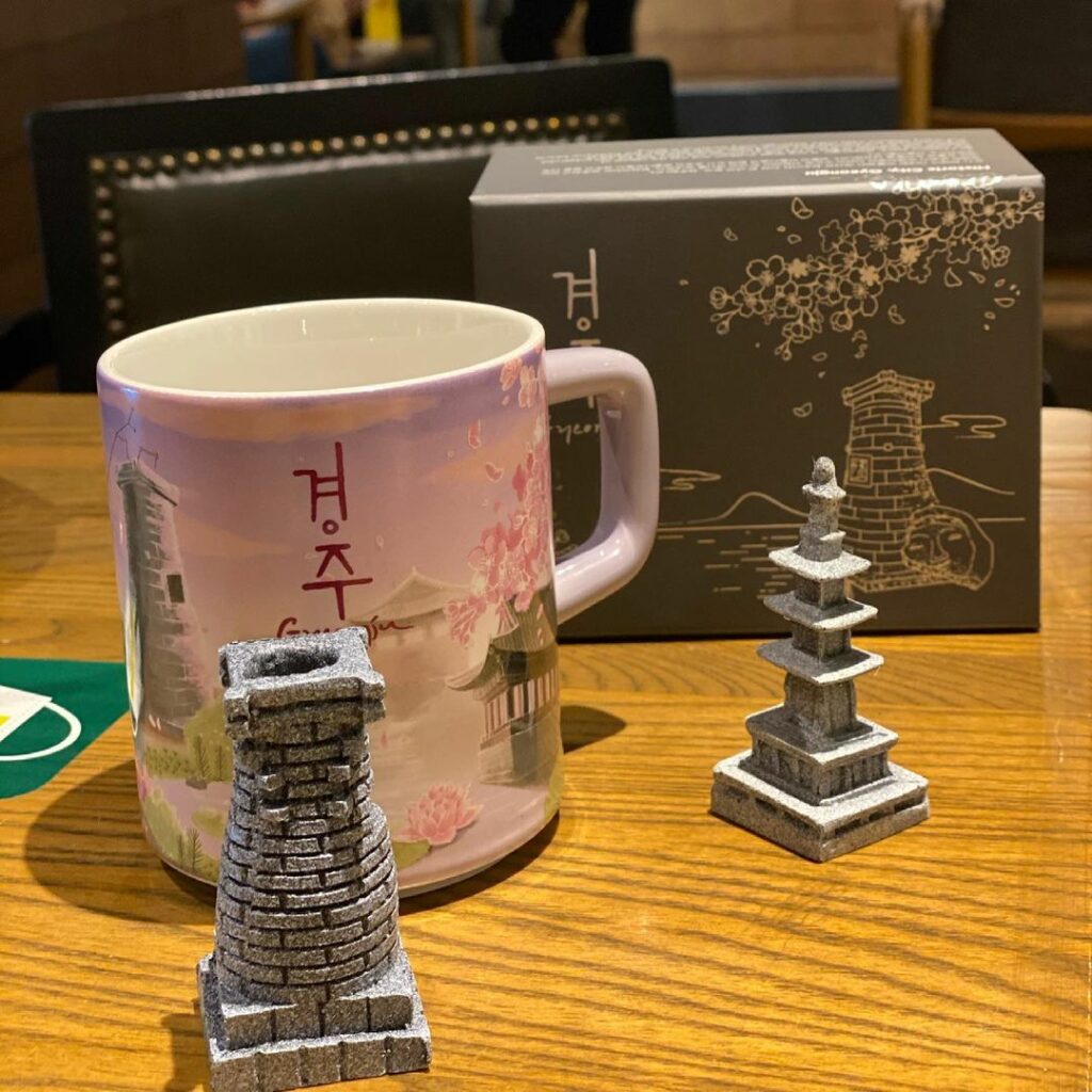 Starbucks Gyeongju Daereungwon: A Beautiful Hanok-Style Cafe