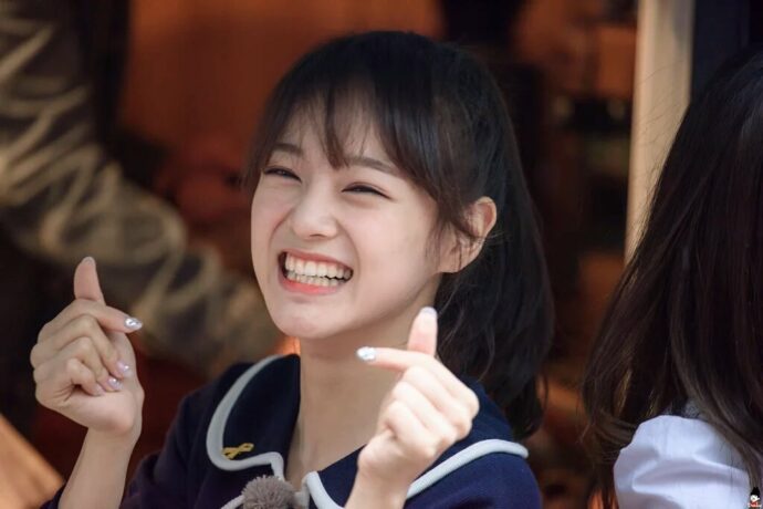 12 Kim Se-jeong Facts, Including Her Reign In Produce 101 & Her MBTI
