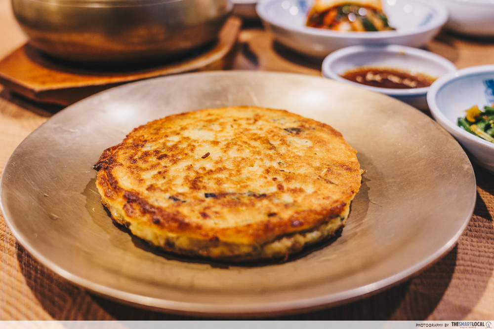 Kkangtong Mandu: Korean Restaurant Serving Legit Handmade Dumplings
