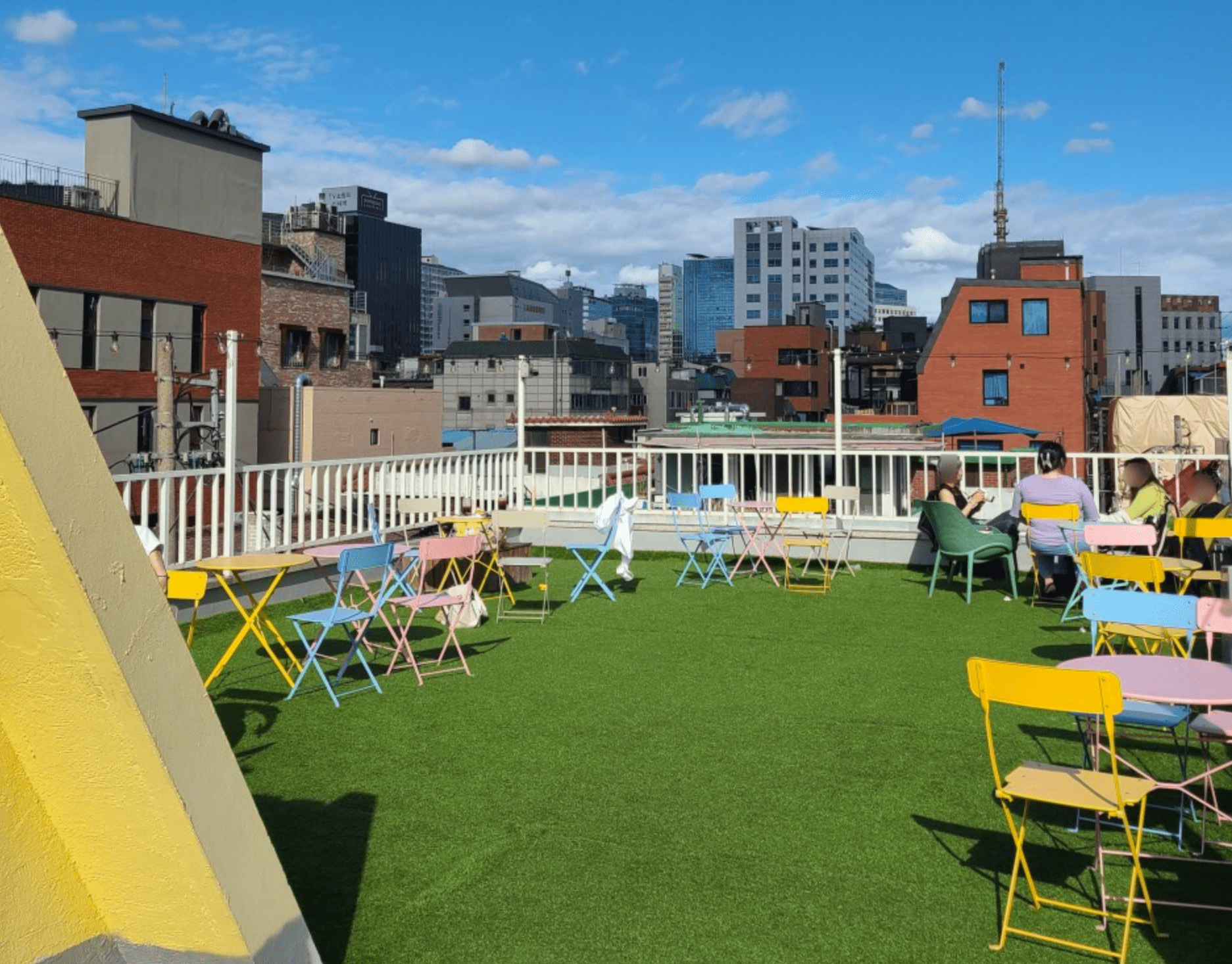 Koo Wook Hee Cafe: Dessert Shop With A Swing & Freshly Baked Cookies