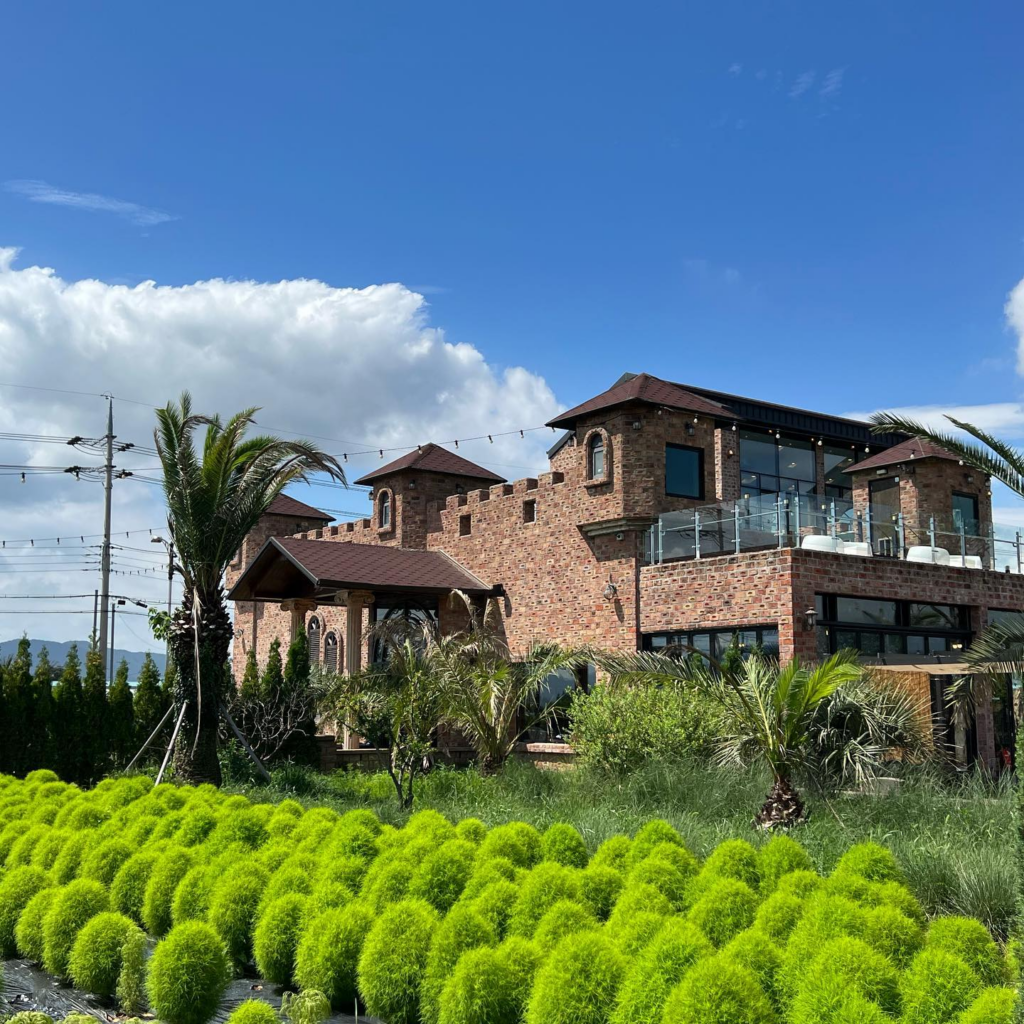 Viaggio: Cafe in Busan With Its Own Garden, Sheep & A Scenic River View