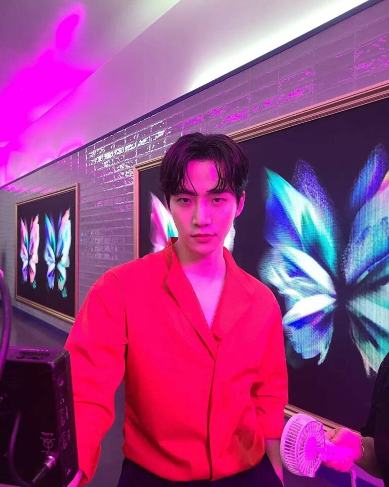 10 Lee Jun Ho Facts About The 2PM Idol & Actor From The Red Sleeve