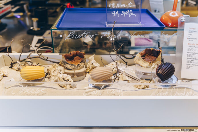 Urban Beach: Beach-Themed Cafe With Real Sand & Sick Playlist