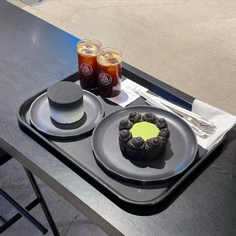 Apgujeong Guide: 10 Places To Visit At The Local’s Fav Hangout