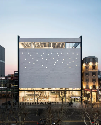 Apgujeong Guide: 10 Places To Visit At The Local’s Fav Hangout